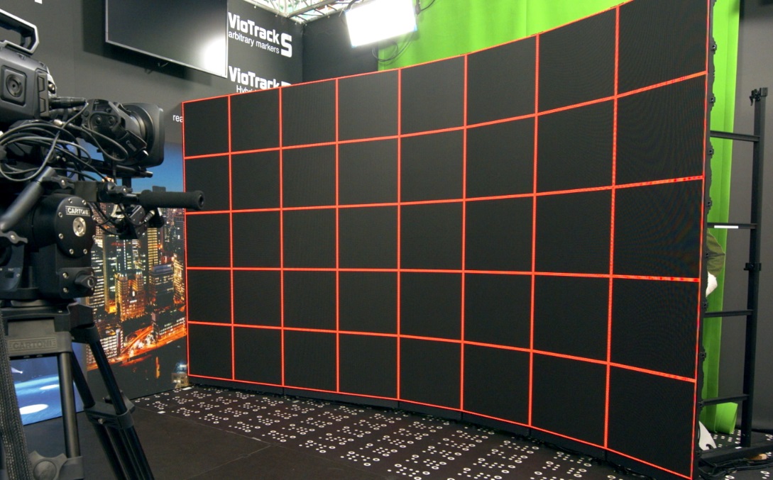 Calibrate XR alignment